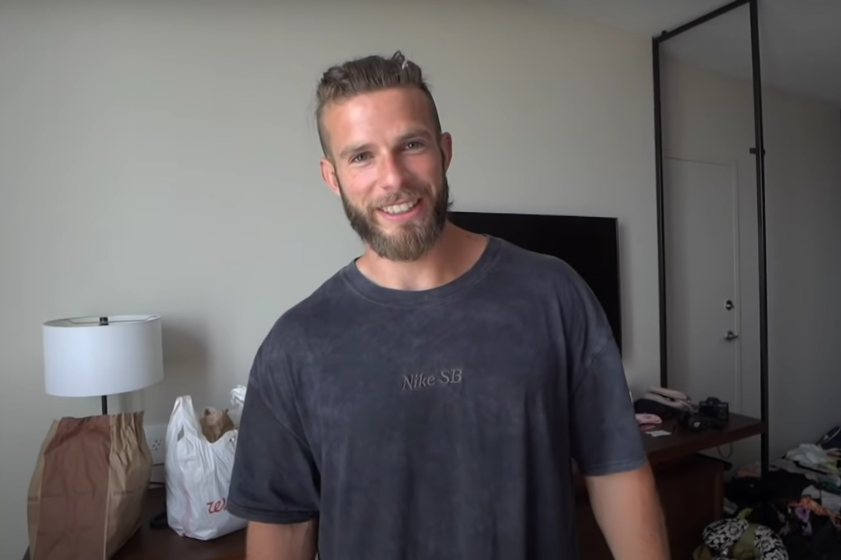 Ele fez mil flexões numa hora. Veja o que aconteceu - Men's Health